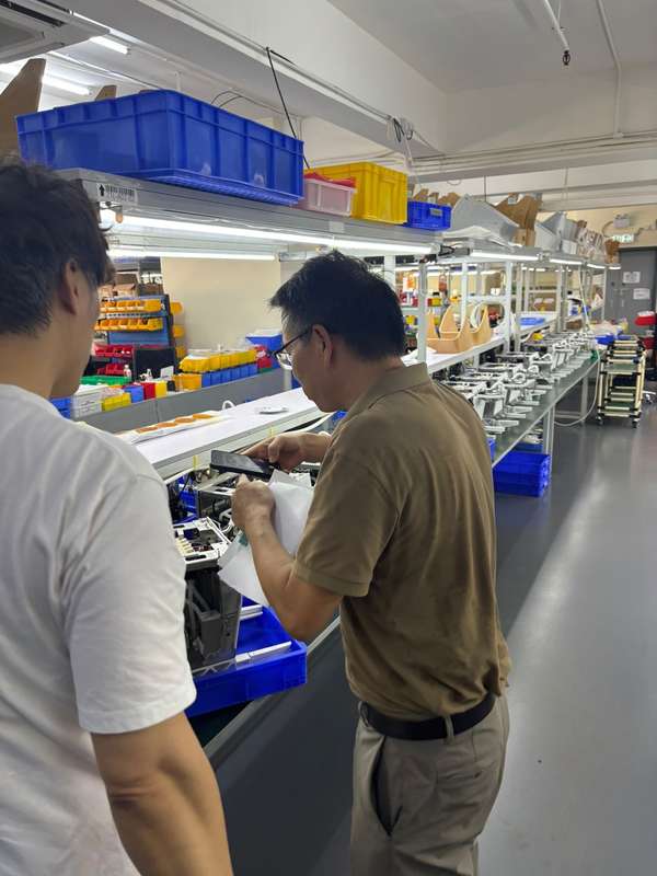 Chassis supplier visits Bengle production line